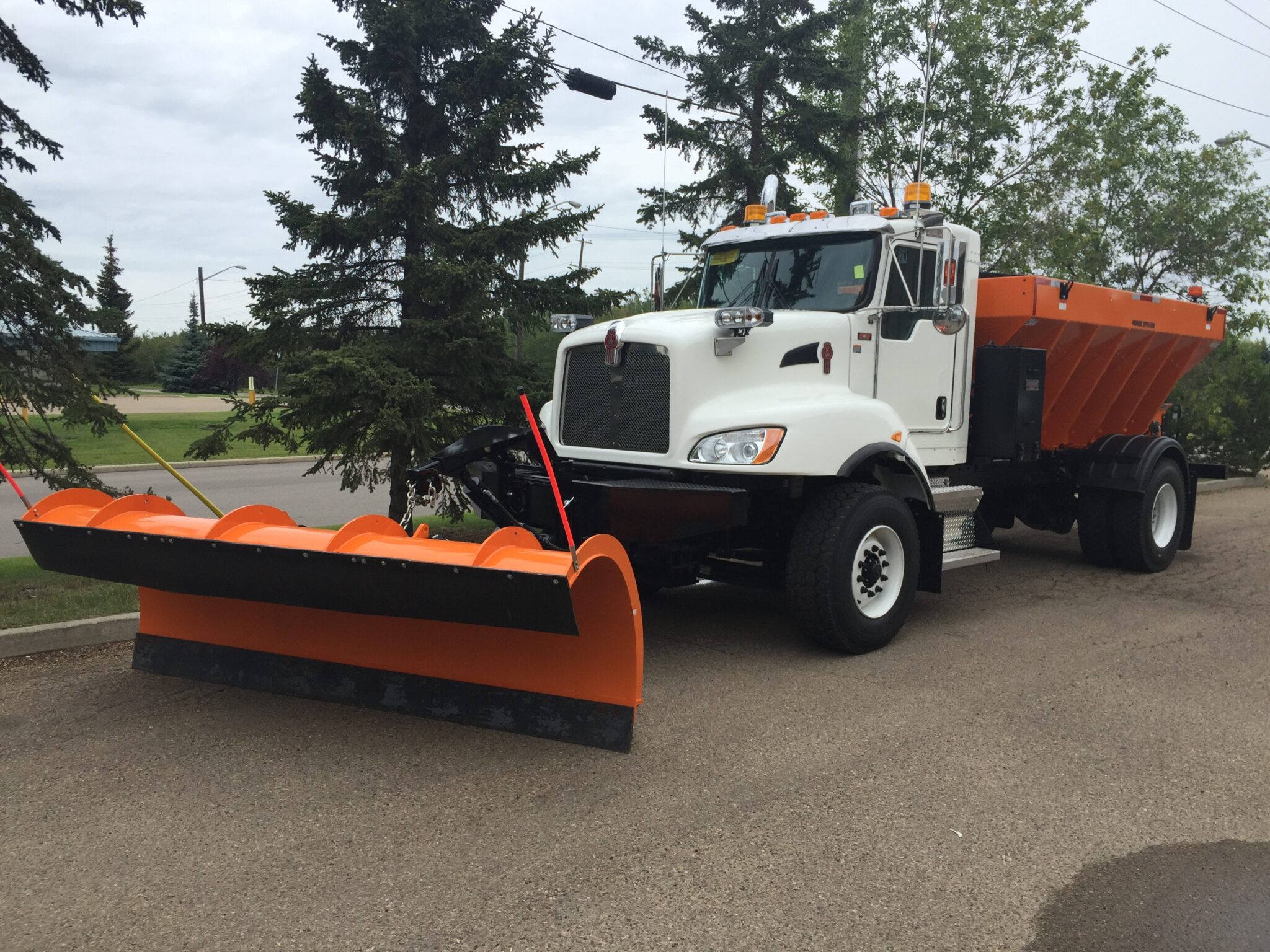 Snow & Ice - Commercial Truck Equipment Co.