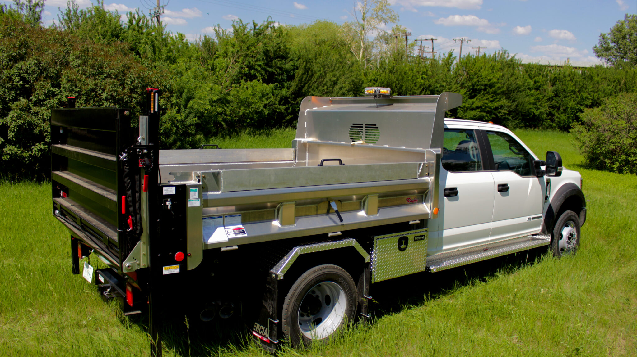 Tailgates & Liftgates - Commercial Truck Equipment Co.