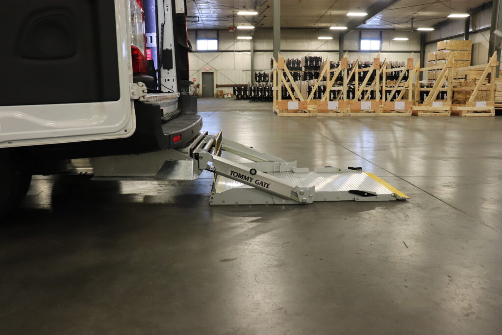 Tailgates & Liftgates - Commercial Truck Equipment Co.