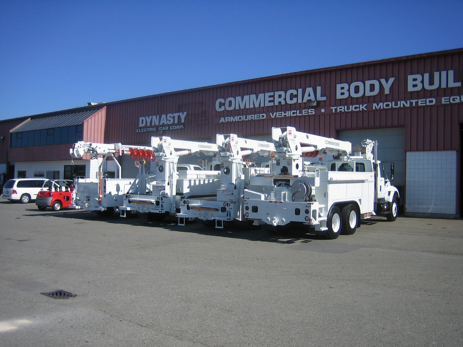 The Commercial Story - Commercial Truck Equipment Co.