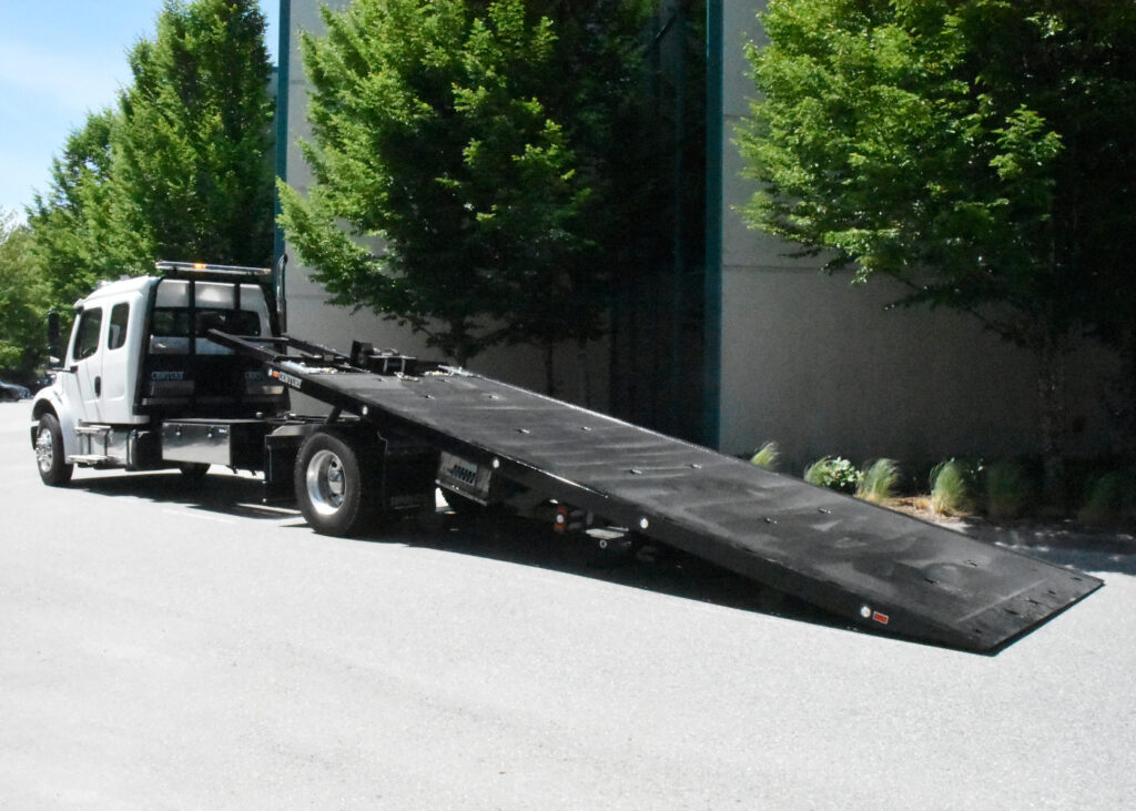 Towing & Recovery - Commercial Truck Equipment Co.