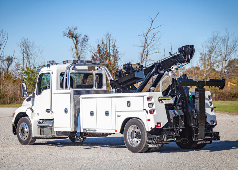 Towing & Recovery - Commercial Truck Equipment Co.