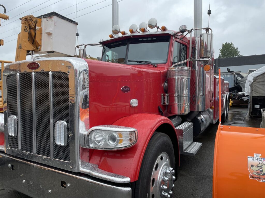 Stock Trucks - Commercial Truck Equipment Co.